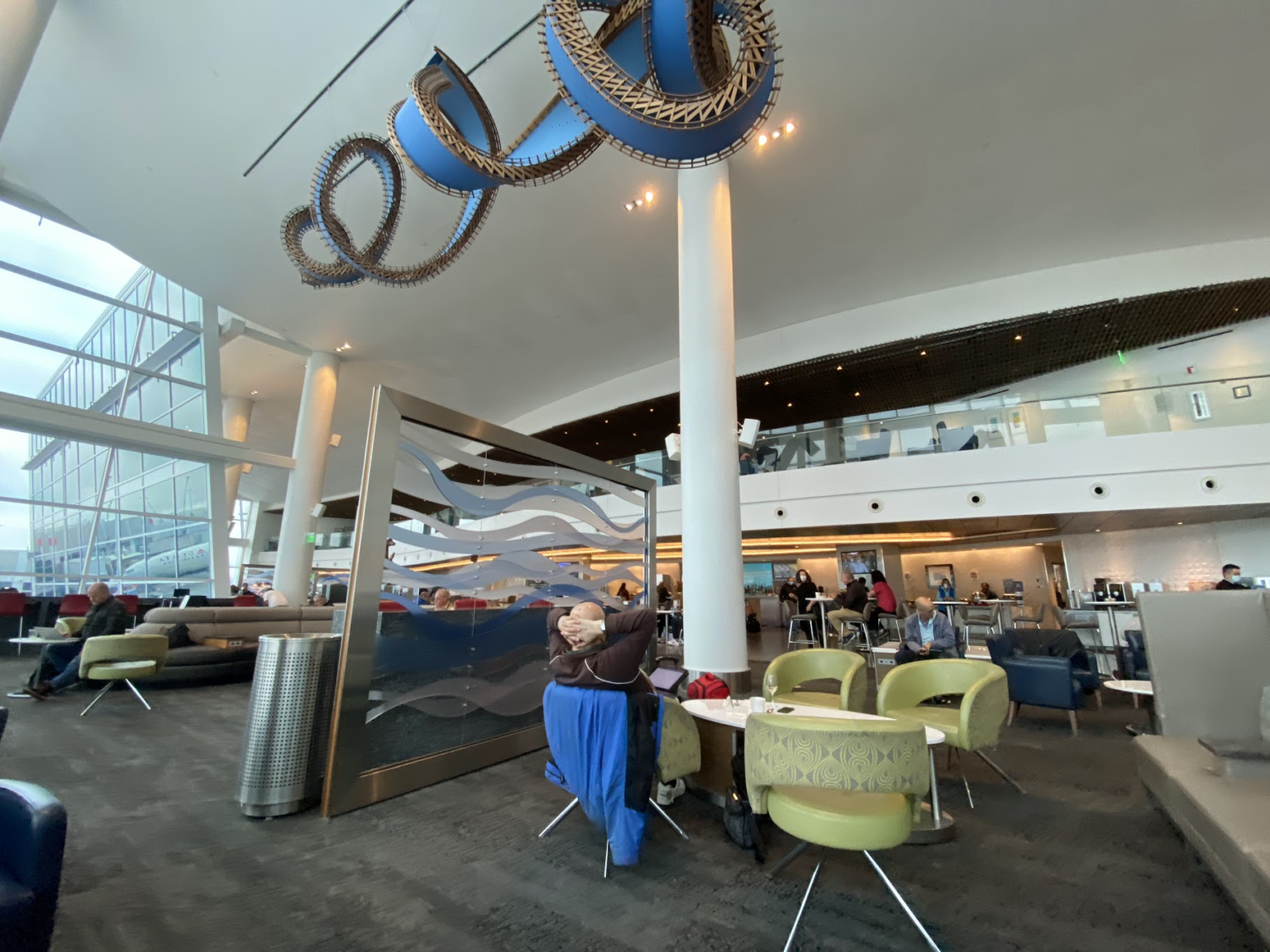 Trip review: Delta One suites (Seattle to Amsterdam) [SEA to AMS ...